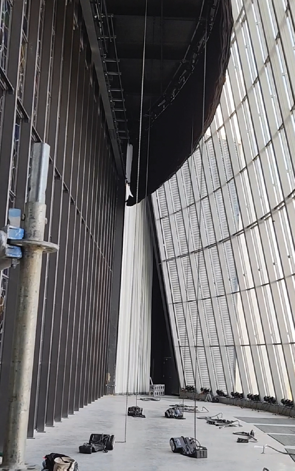 The Top Benefits of a Modular Rigging System | Thern® Stage Equipment